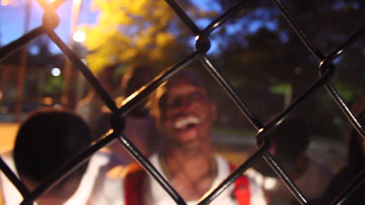 Smitty feat. Mango - Poppin ( BreeMix ) - YouTube