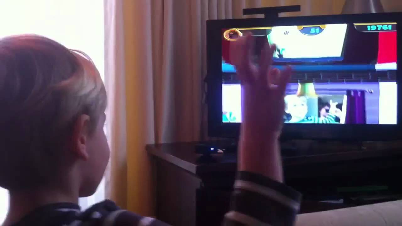 Playing PS2 EyeToy window washing game - YouTube