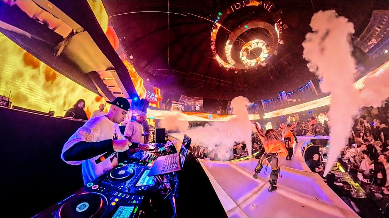 DJ RAY Live From Club Blu Dubai (Afrobeats/ Hip hop Set 2025) - YouTube