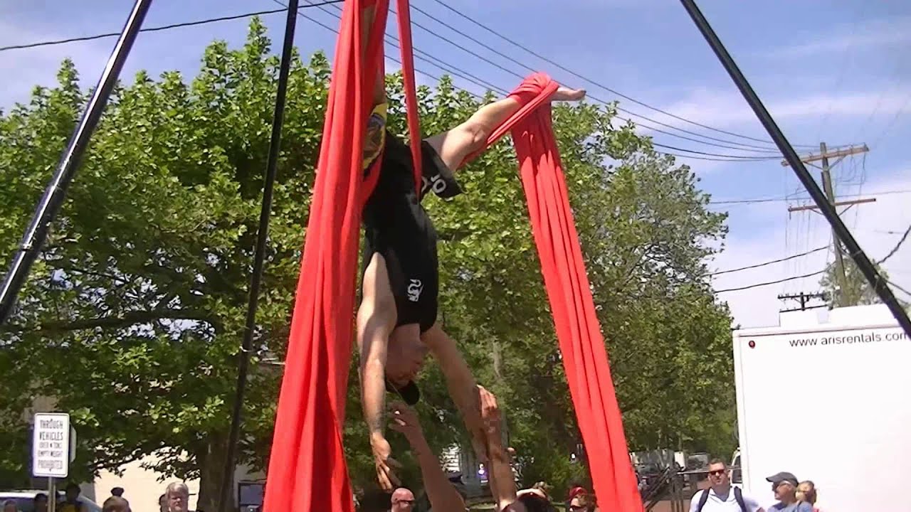 Mattcrobat spinning aerial acrobatics at Cleveland Asian Fest - YouTube