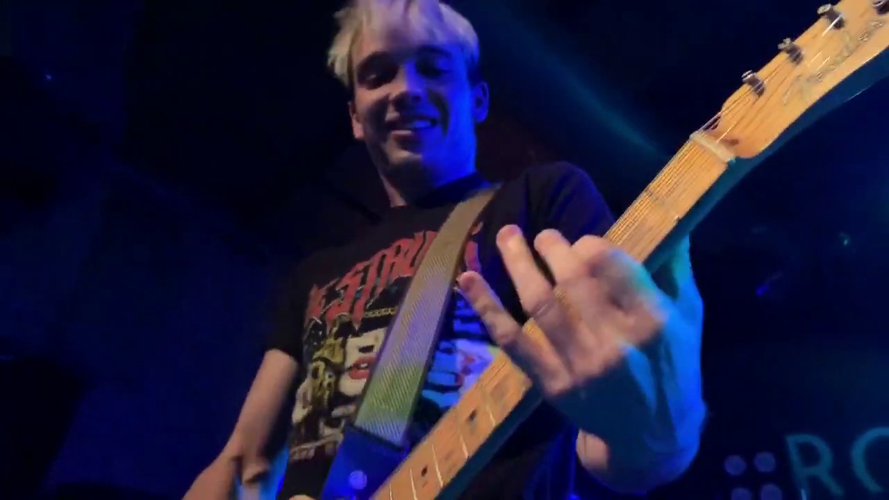Badflower: Soap High Noon Saloon - YouTube