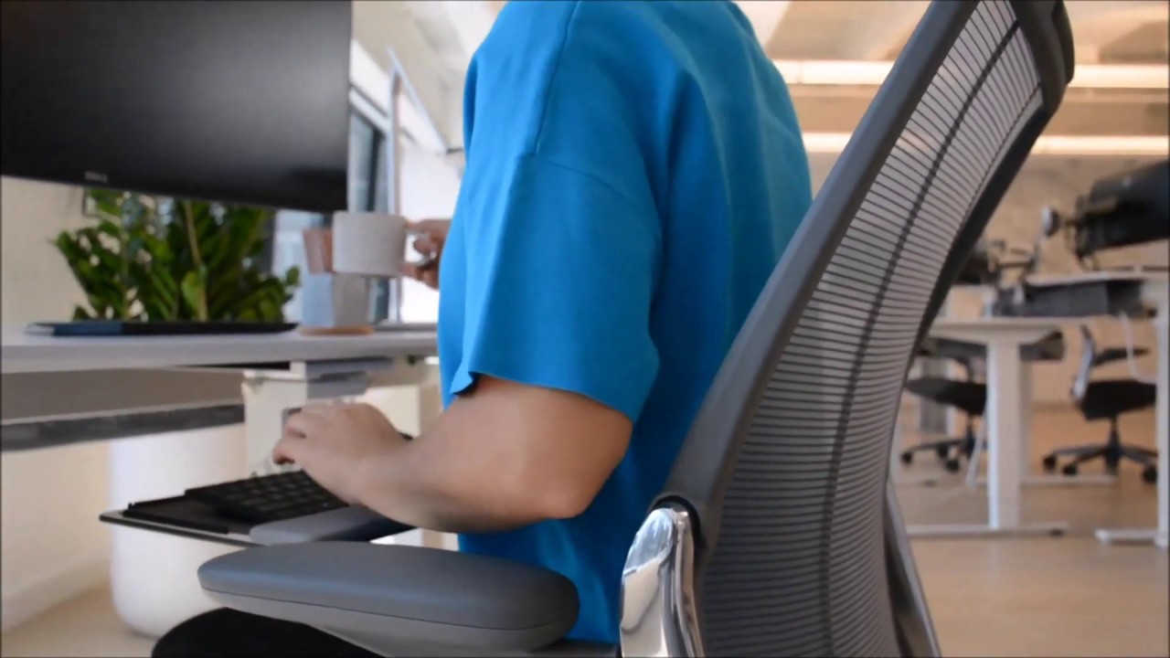 Humanscale Diffrient Smart Home Office Task Desk Chair | Humanscale - YouTube