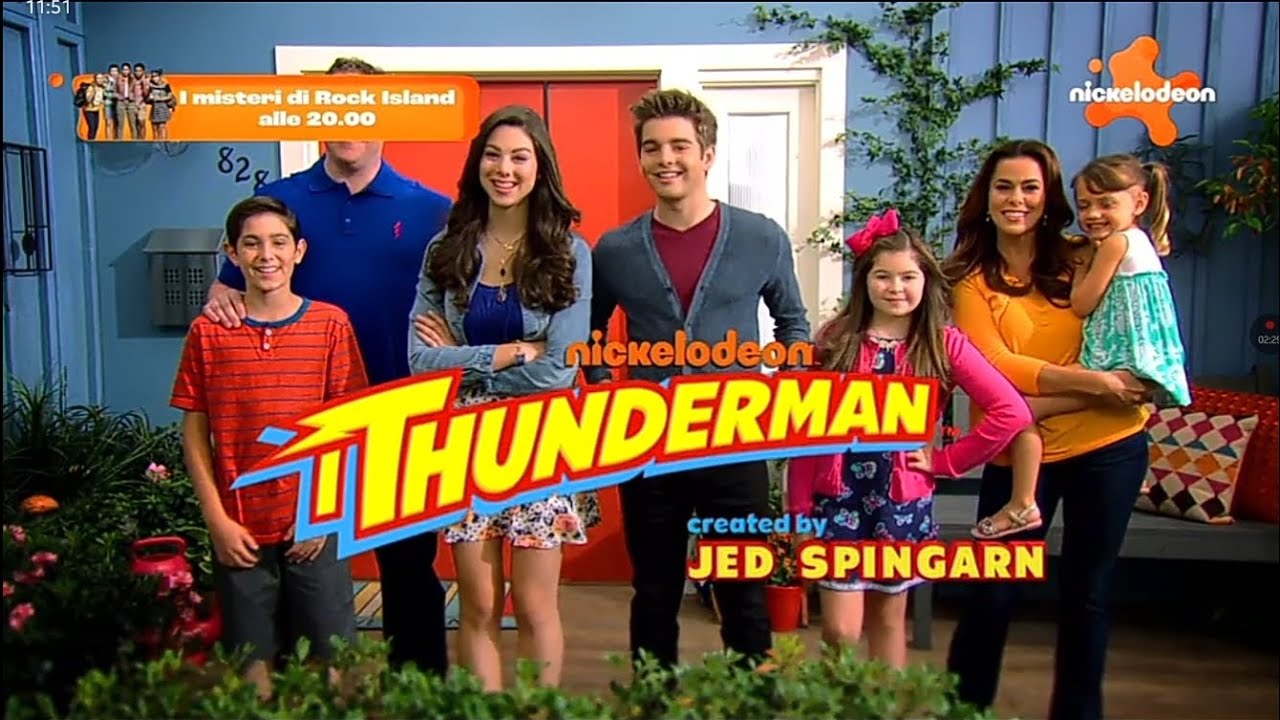 The thundermans opening theme (Italian) (nickelodeon airing) - YouTube