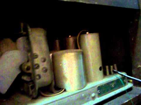 Atwater Kent model 70 - YouTube