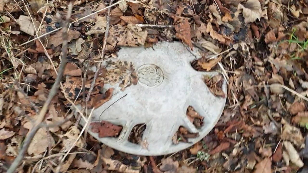 Small Hubcap Search Finds 15th December - YouTube