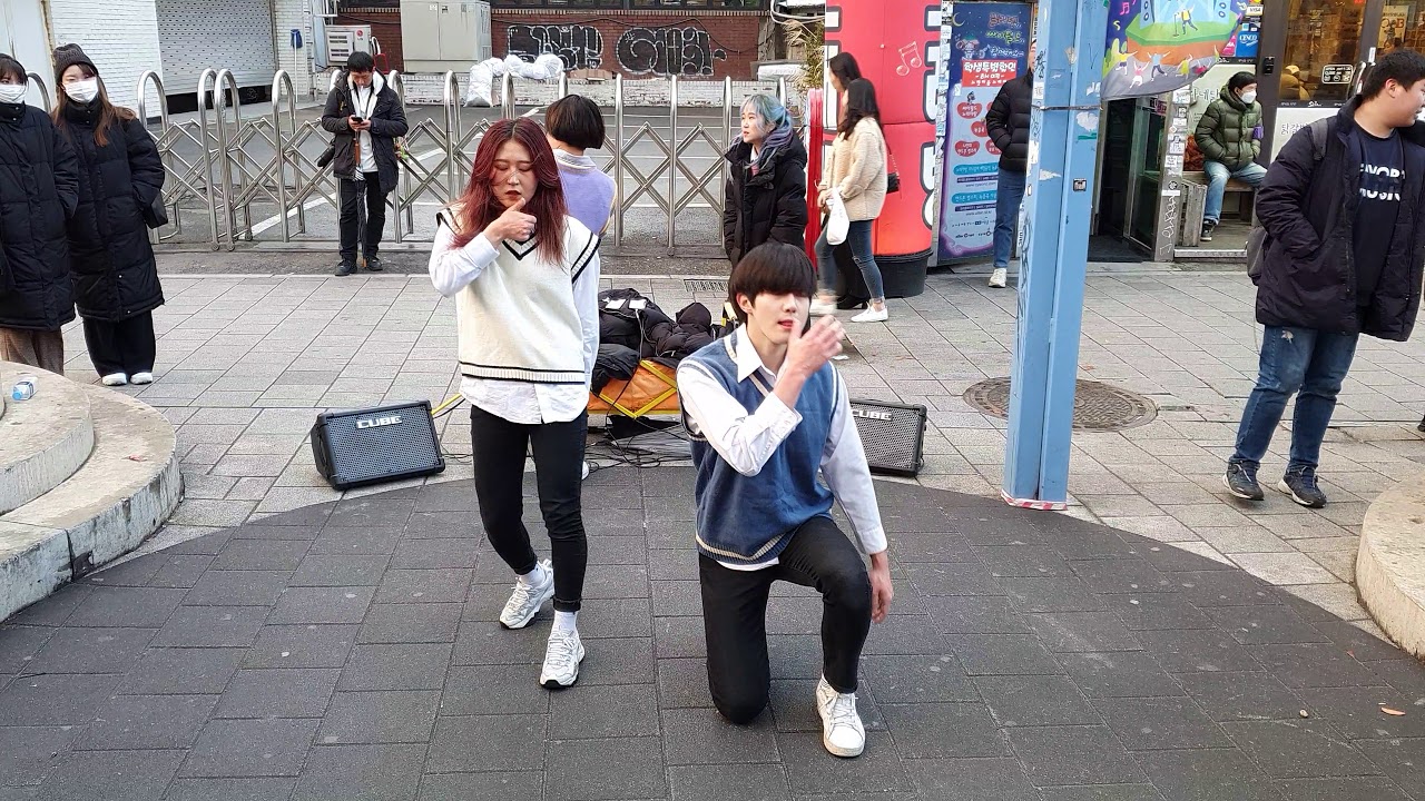 디엠(Diem)/ Blood, Sweat, & Tears(피 땀 눈물) - BTS(방탄소년단) 20200216 홍대버스킹 ...