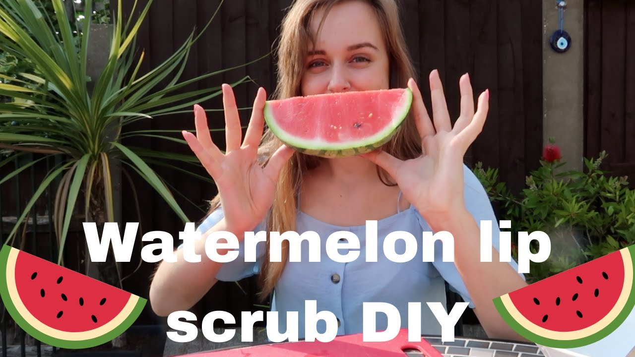 watermelon sugar lip scrub DIY🍉 - YouTube