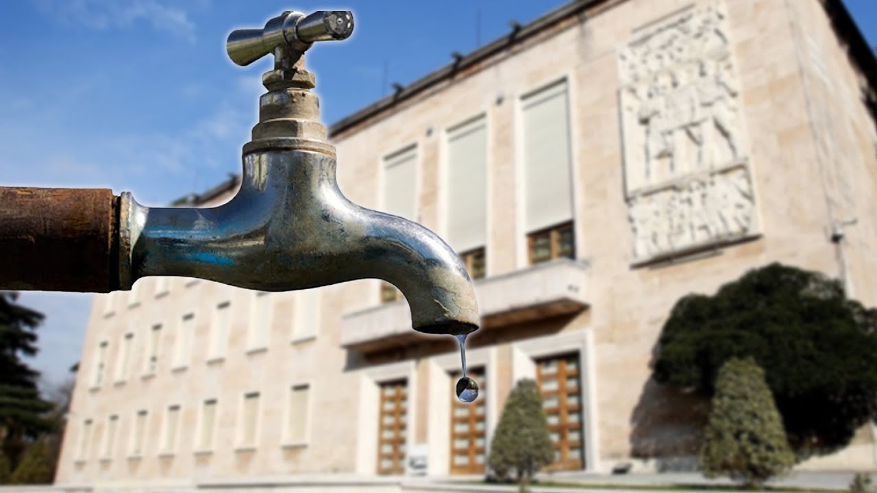 “Uji tu u shter dhe shteti tu u mbyt”/ Nis rritja e tarifave të ujit ...