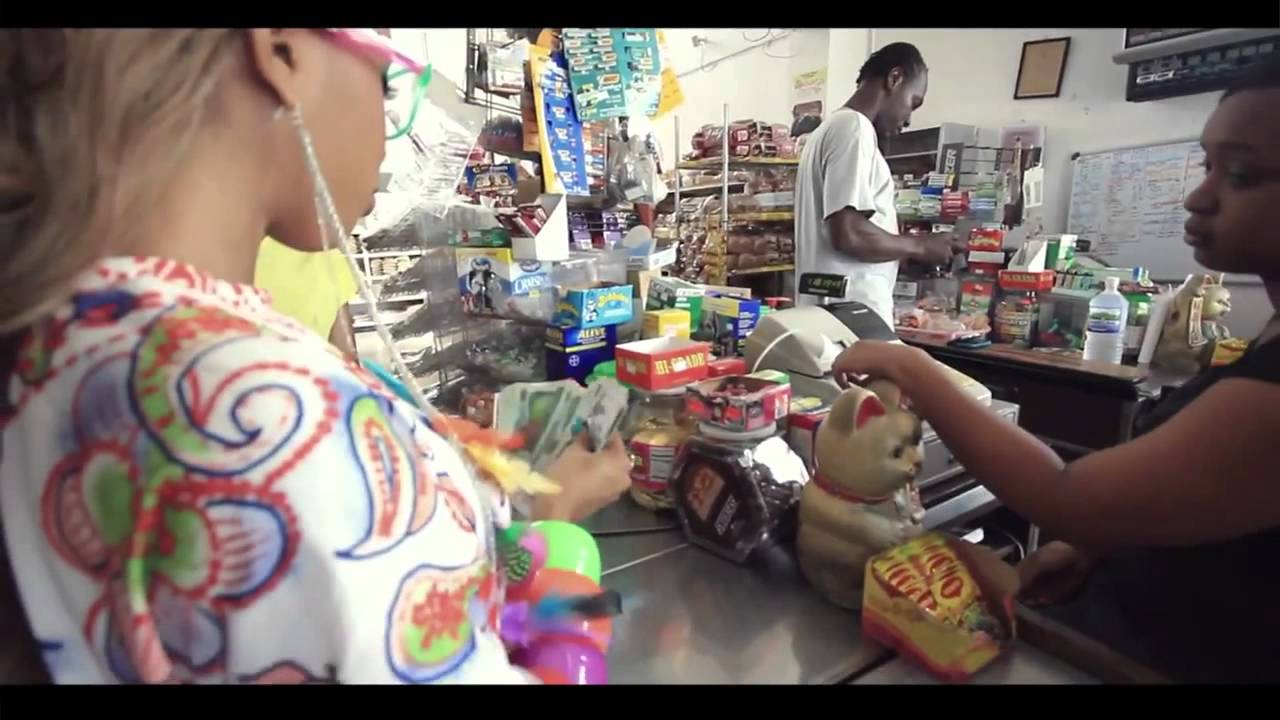 Gaza Slim - Independent Ladies - Official HD Music Video - YouTube Music