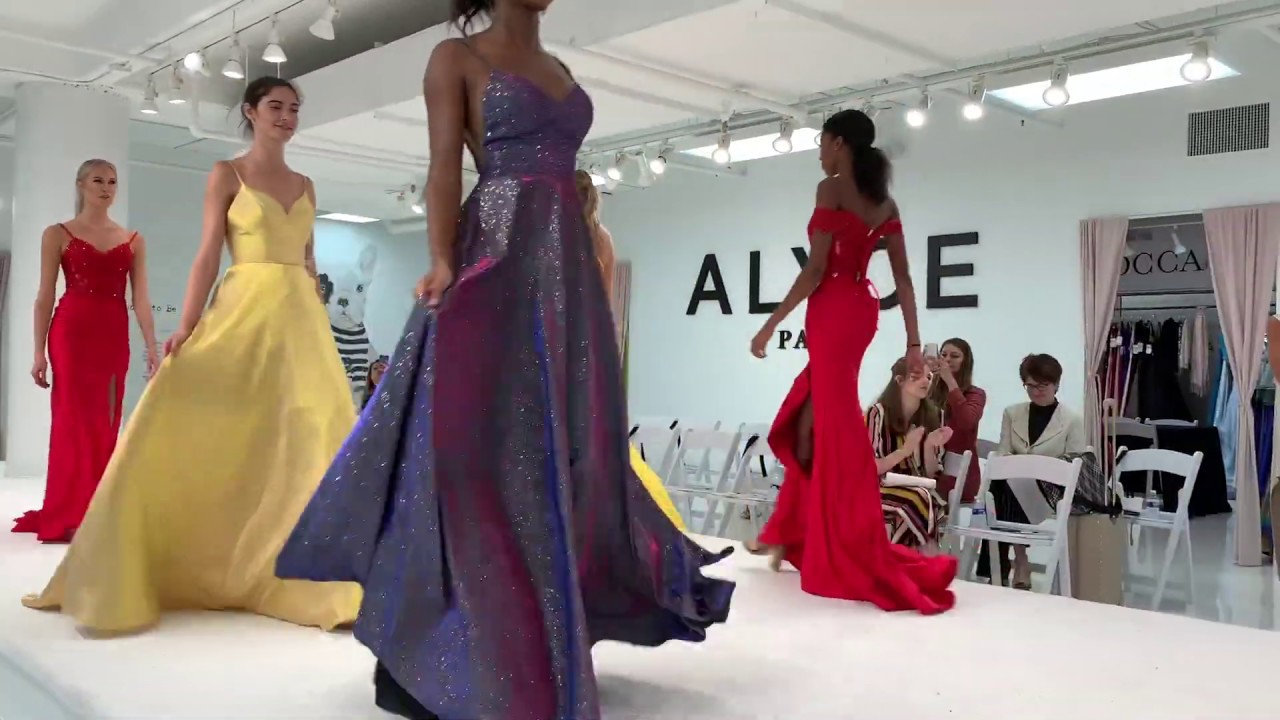 Prom market sneak peek - YouTube