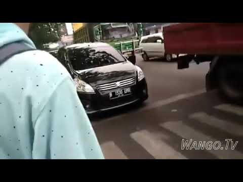 WANGO.TV - TUTORIAL MENYEBRANG - YouTube