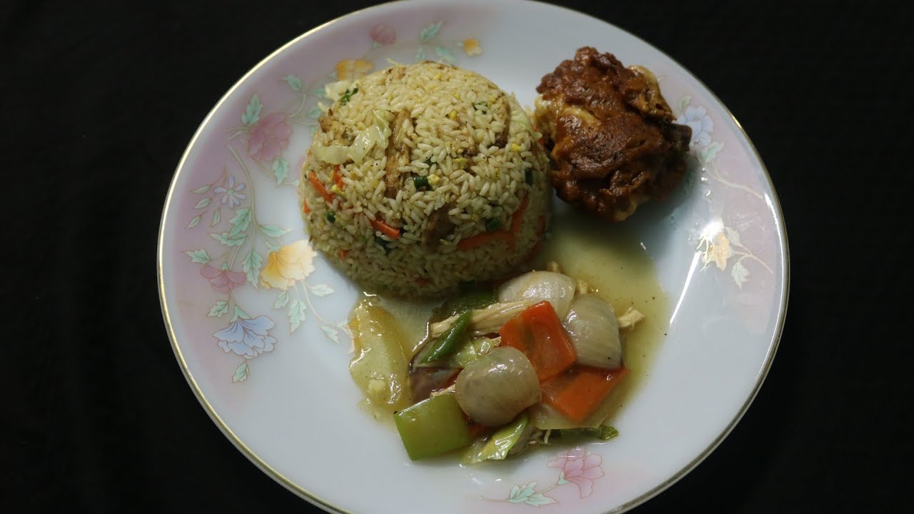 Chicken Fried Rice Recipe | চিকেন ফ্রাইড রাইচ রেসিপি - YouTube