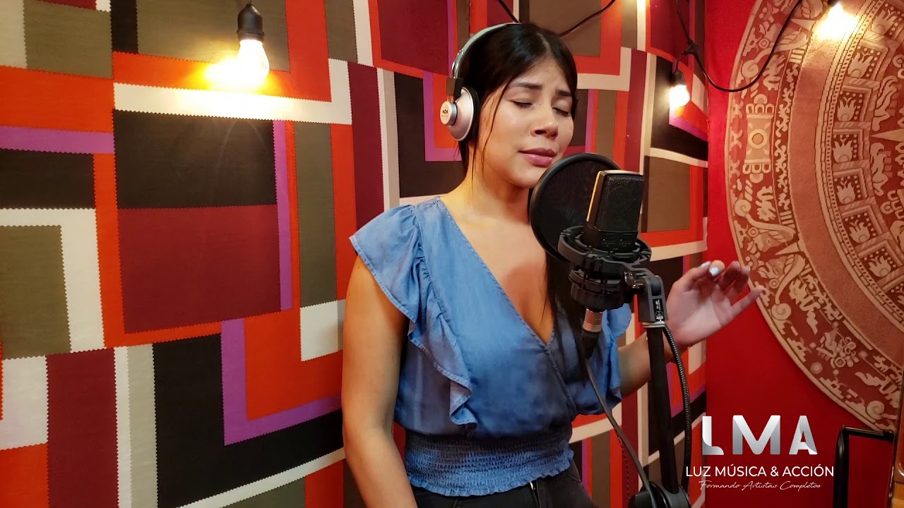 Marcela Hernández - A mi manera (Frank Sinatra Cover) - YouTube