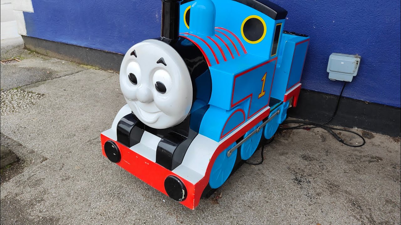 Thomas the Tank Engine coin-operated kiddie ride at Thomas Land - YouTube