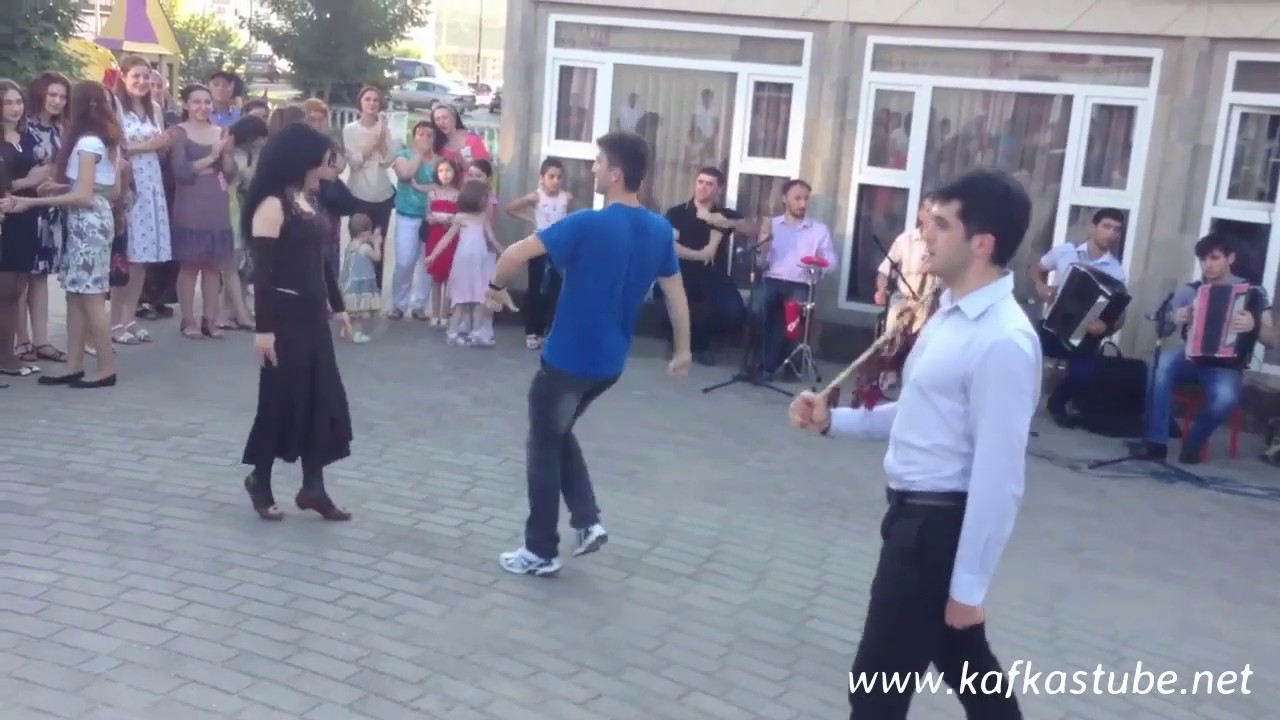 Circassian Wedding Dance - YouTube