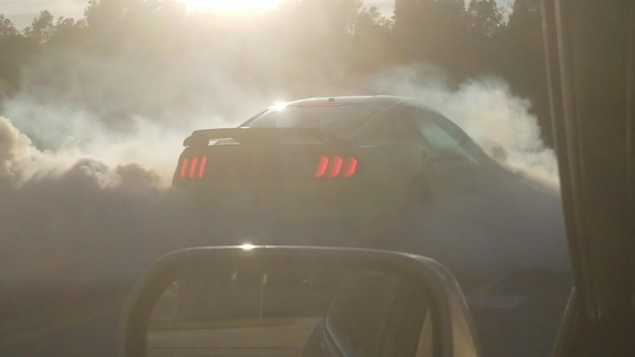 2020 Shelby GT500 INSANE Acceleration! - YouTube