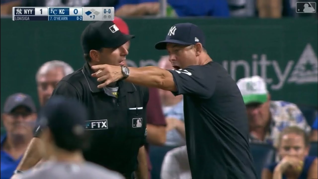 Aaron Boone Freaks Out After Balk & Ejection - YouTube