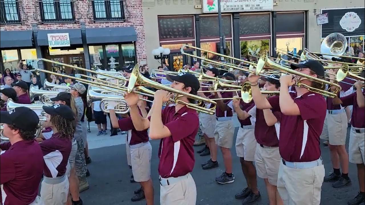 That Wylie High Band Homecoming parade 2022 - YouTube