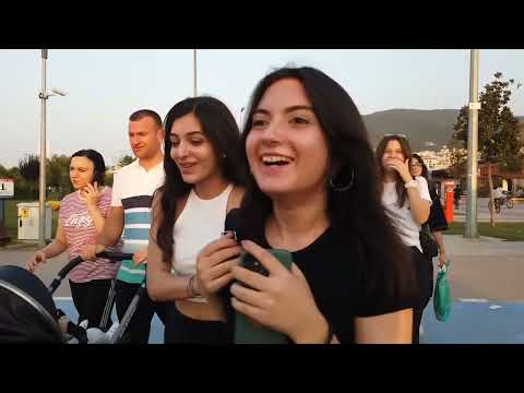 People in Aunt's Dress Camera prank🤣