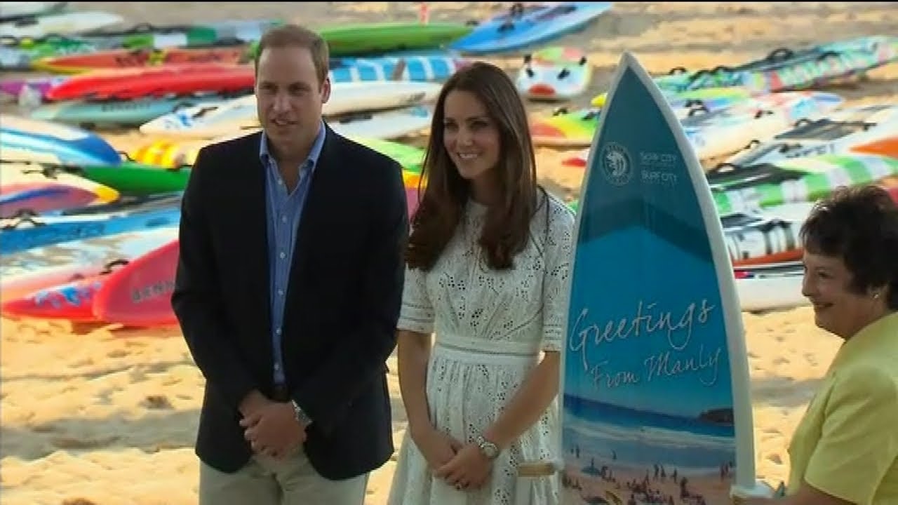 Prince William and Kate head down to Manly Beach - YouTube