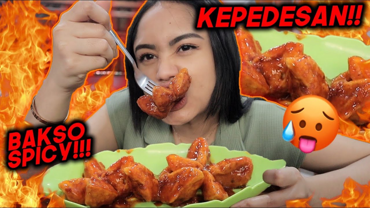 KEPEDESAN BAKSO GORENG SPICY!! KALI NGIDAM BAKSO! - YouTube