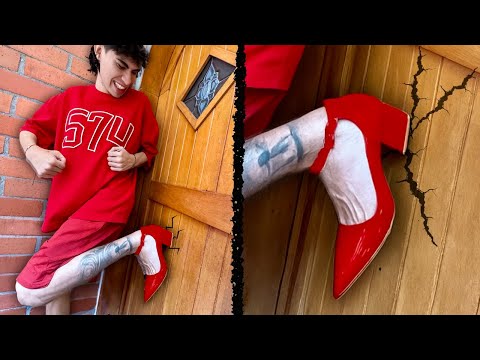 Tumba Puertas con TACONES 👠 // Andy