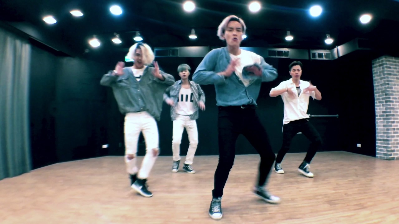 BEAST-Ribbon dance cover by TITAN - YouTube
