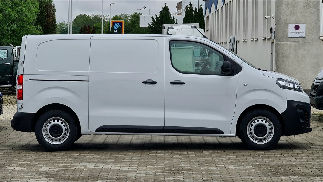 Citroën Jumpy M 1.5 BlueHDi 120 Icy White - YouTube