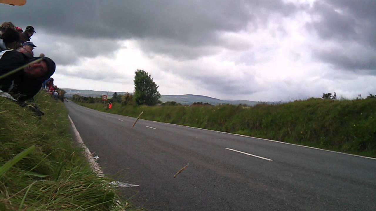 isle of man tt at the creg na bar vid 2. - YouTube