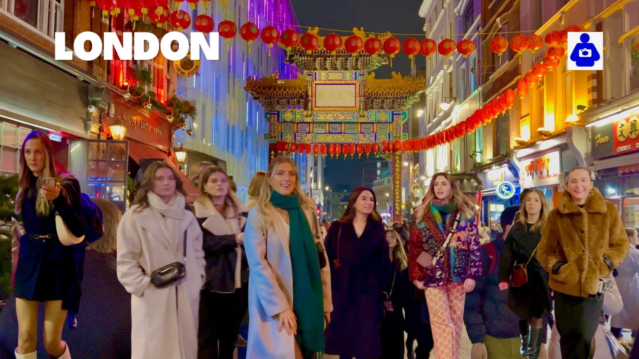 Central London Winter Walk 🇬🇧 Nightlife West End, Soho to Piccadilly ...