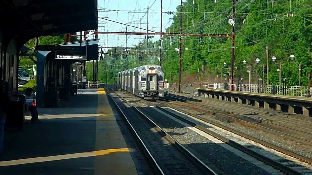 NJT Bi-level Express meets HHP-8 #658 Amtrak Northeast Regional - YouTube