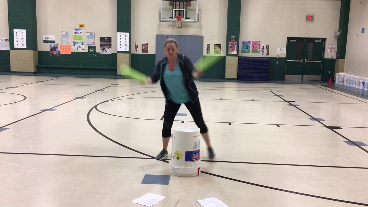 Fitness Drumming to THUNDER(song by Imagine Dragons) - YouTube