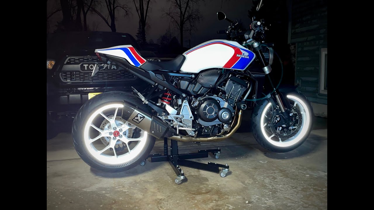 Honda CB1000R USA Edition with Akrapovic Full System Exhaust (Sound ...