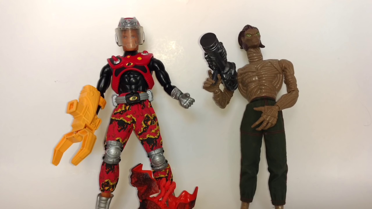 Max Steel Misión Volcánica - YouTube