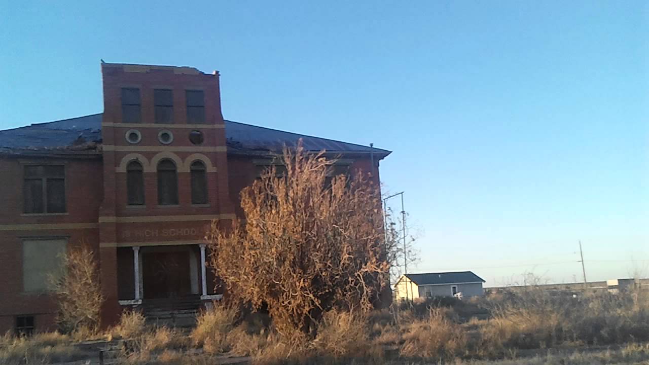 Toyah Texas high school - YouTube