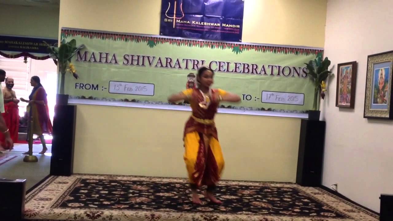 Anisha Mukherjee performing Todaya Mangalam for Maha Shivra - YouTube