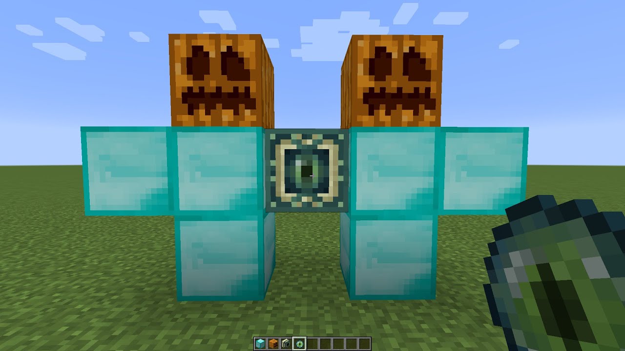 what if you create a DOUBLE CRYSTAL GOLEM in MINECRAFT - YouTube