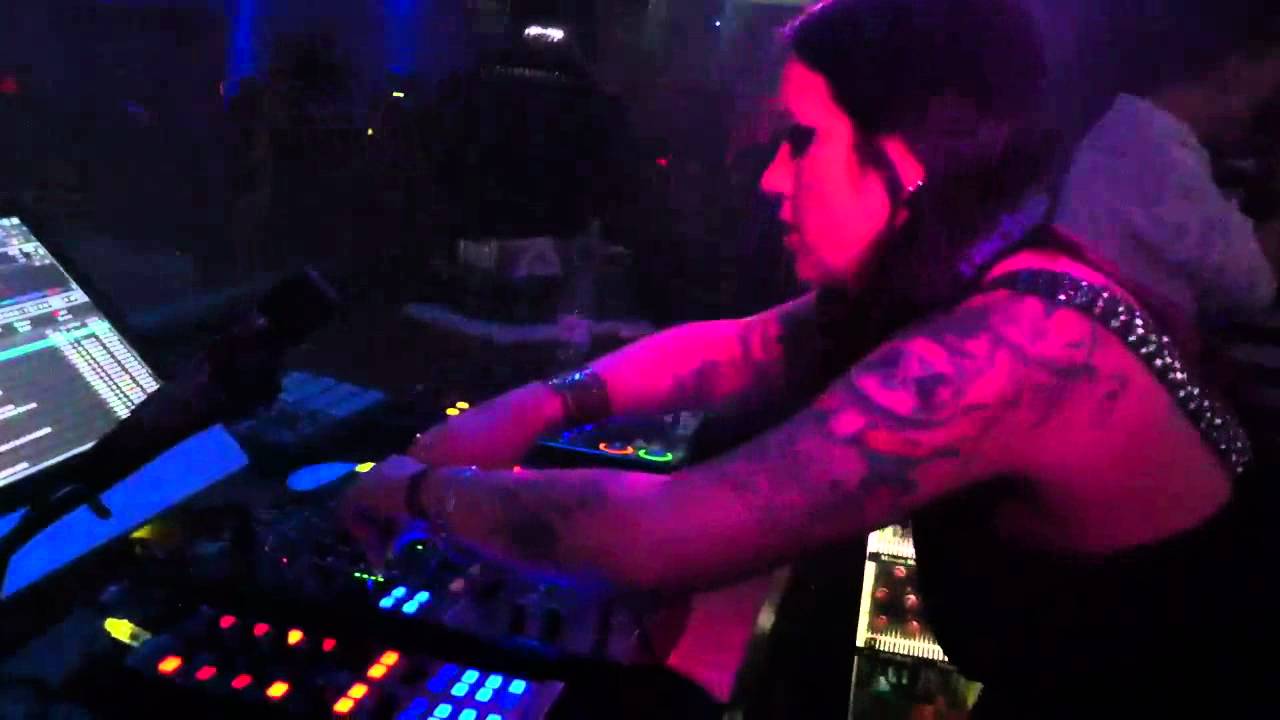 Daymar @ Central (28/01/12) - YouTube