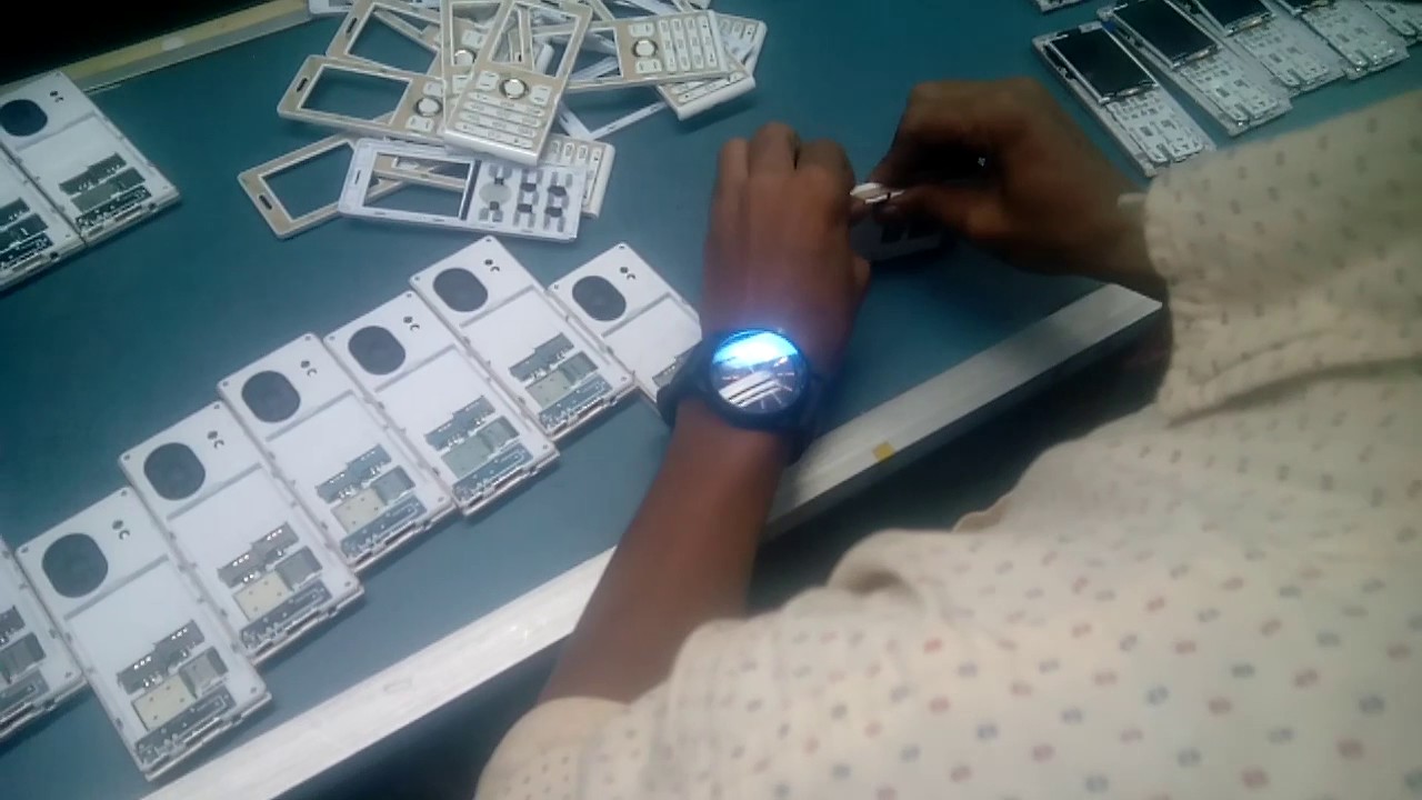 Mobile assembly line - YouTube