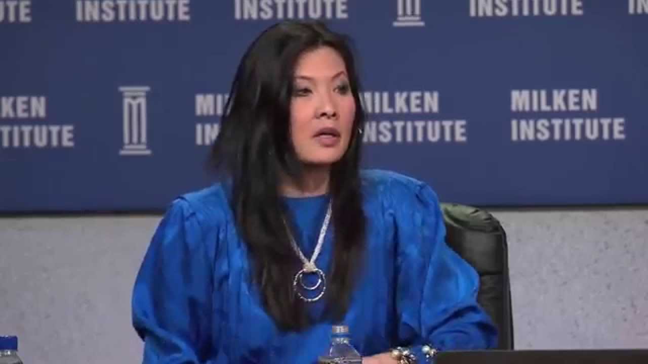 GCTV - Sheryl WuDunn talks about a path toward the Chinese dream. - YouTube