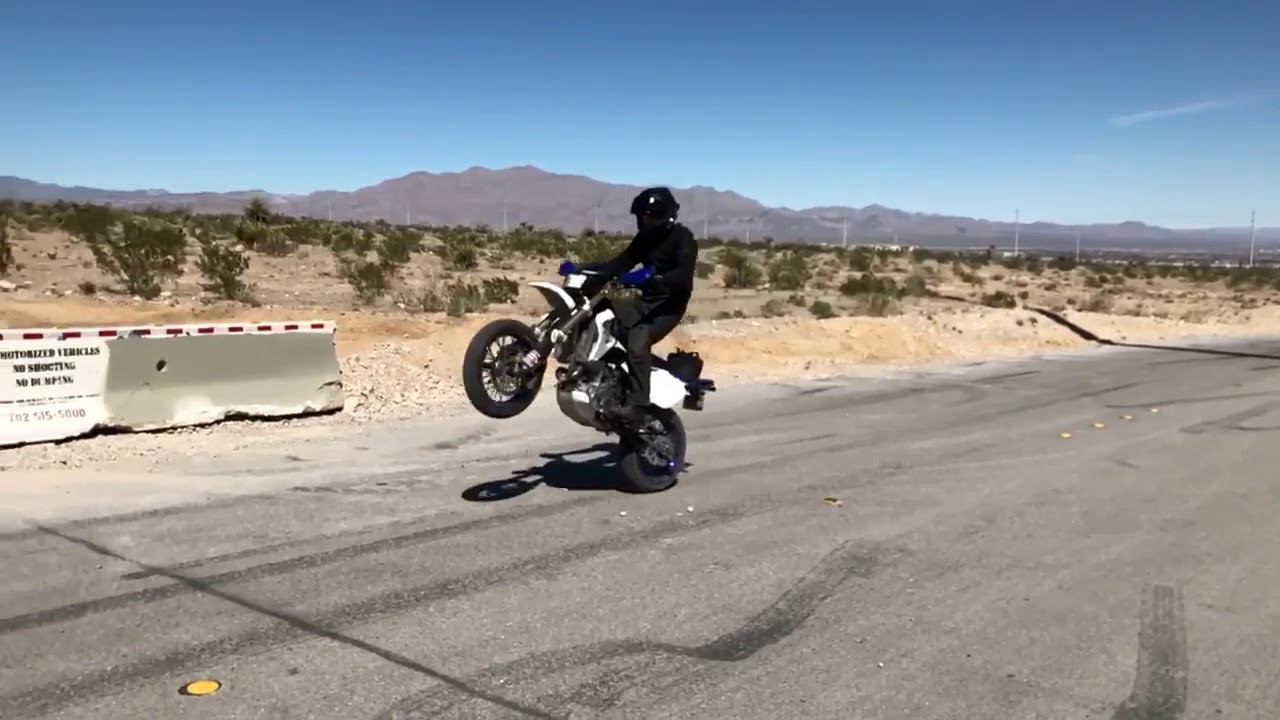 Standing wheelie practice - YouTube