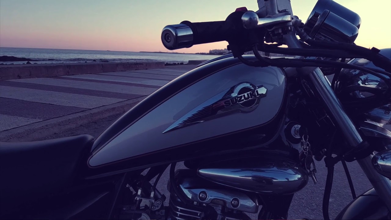 Suzuki GZ150A - YouTube