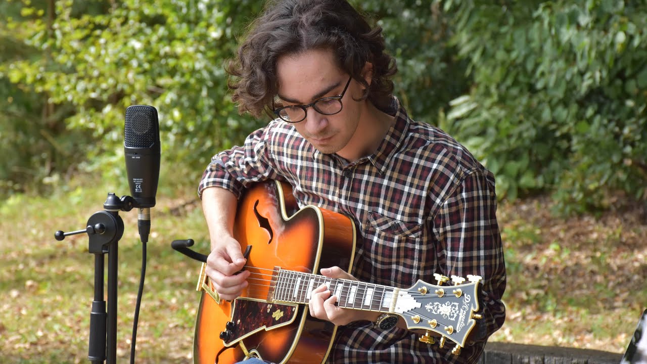 Florian Trummer - "Chestnut Tree SESSIONS" - YouTube