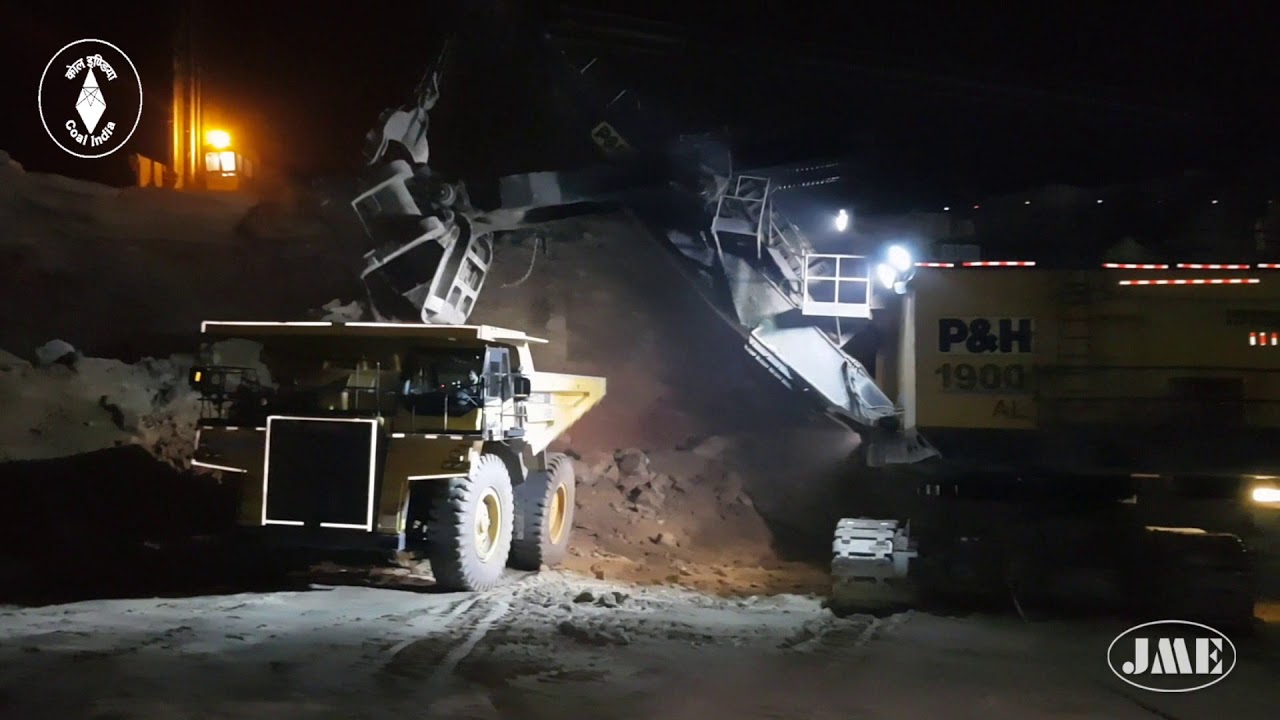 Night View of kusmunda open cast project - YouTube