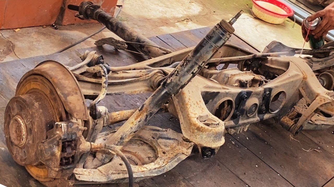 Old Rusty Rear Axle Restoration and Rebuild MERCEDES BENZ // Restoring ...