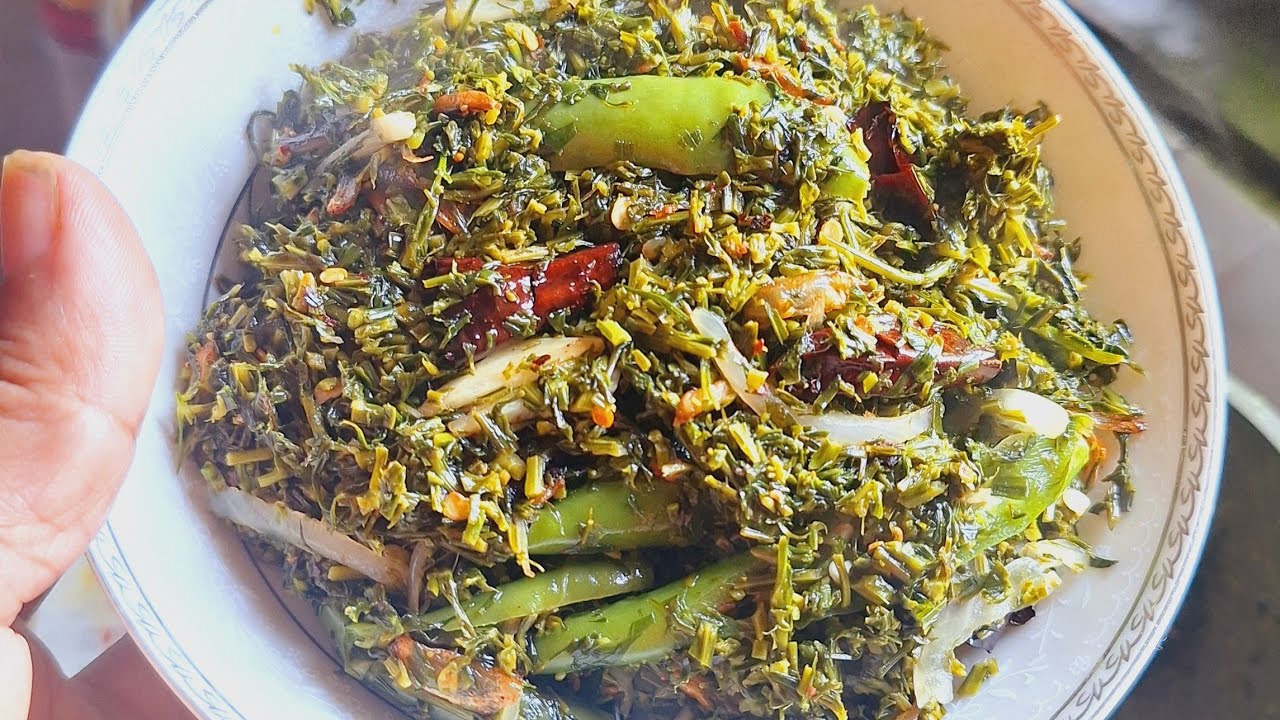কলাই শাক ভাজি || bangalir receipe koloi shak vaji || Bangladeshi ...