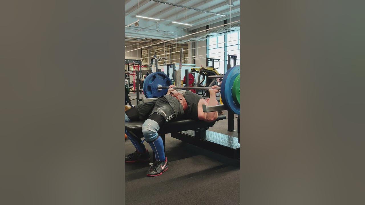 Bench press: DB 45kg x 15, BB 120kg-180kg hold-140kg - YouTube