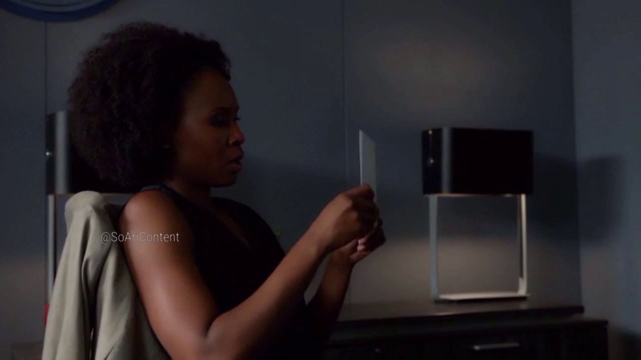 Arrow 6×03 Agent Watson watches Oliver| Oliver asks Felicty to move in ...