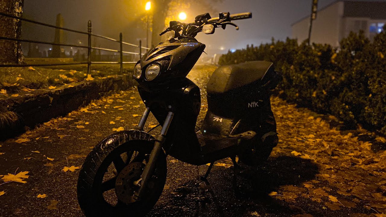 50cc stunt session (RAW) | Autumn edit - YouTube