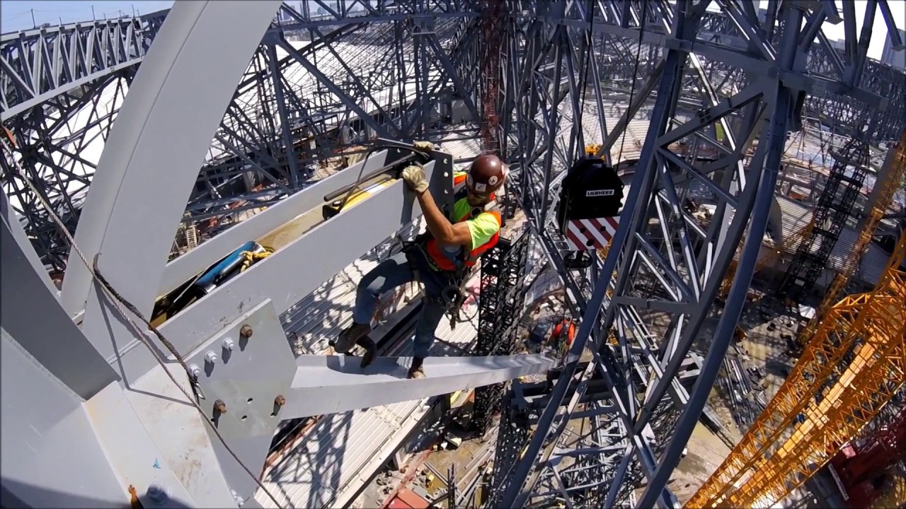Ironworkers building Georgia (gopro) - YouTube